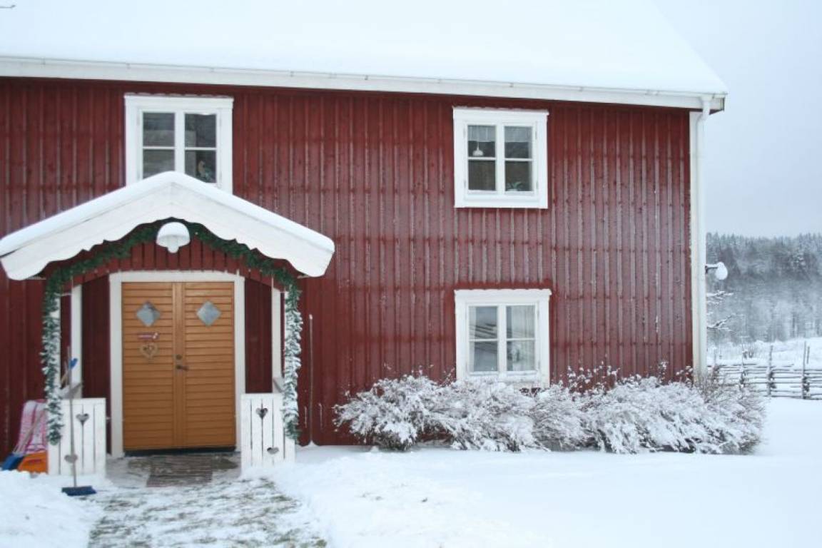 100 M² Hus ∙ 4 Sovrum ∙ 9 Gäster - Gränna