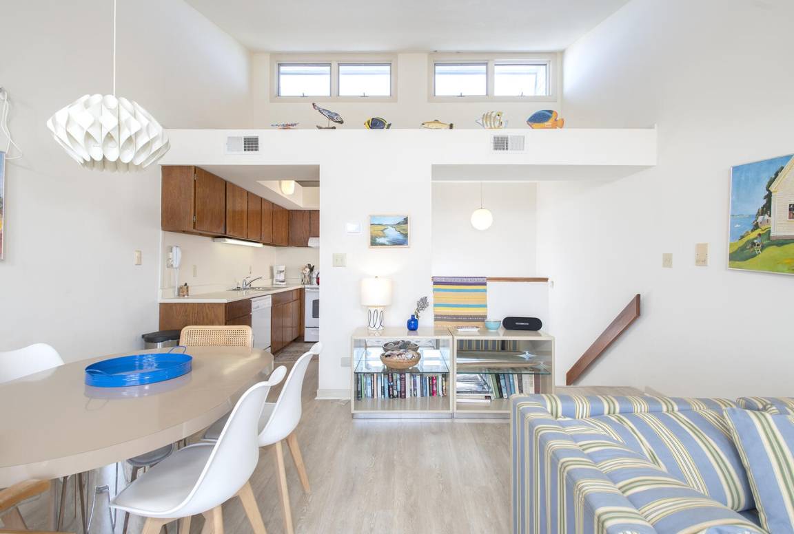 217 M² House ∙ 4 Bedrooms ∙ 9 Guests - Emerald Isle, NC