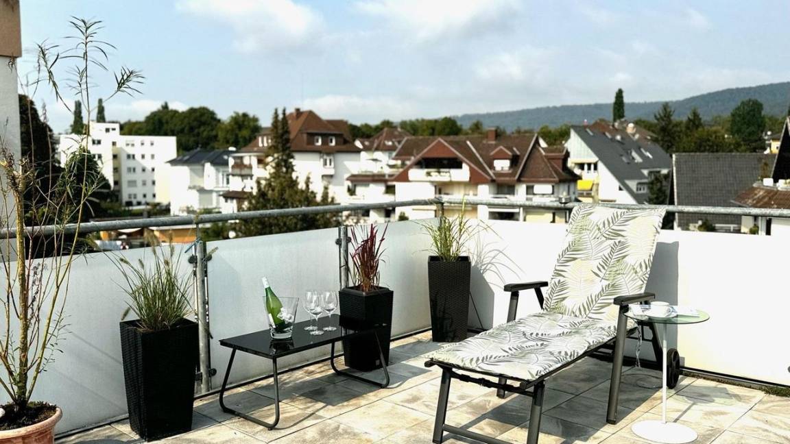 63 M² Ferienwohnung ∙ 1 Schlafzimmer ∙ 2 Gäste - Bad Pyrmont