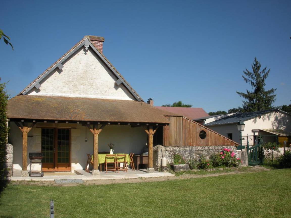 90 M² Casa Rural ∙ 2 Habitaciones ∙ 5 Huéspedes - Contres