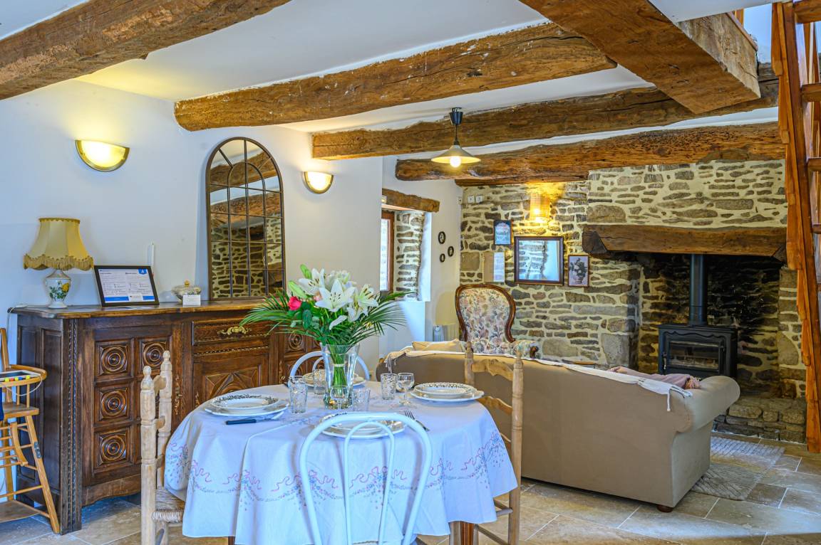 80 M² Maison De Vacances ∙ 2 Chambres ∙ 4 Personnes - Séné