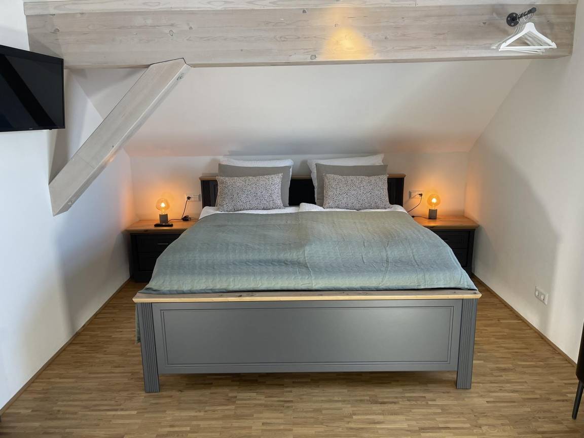 34 M² Ferienwohnung ∙ 2 Gäste - Bad Dürkheim