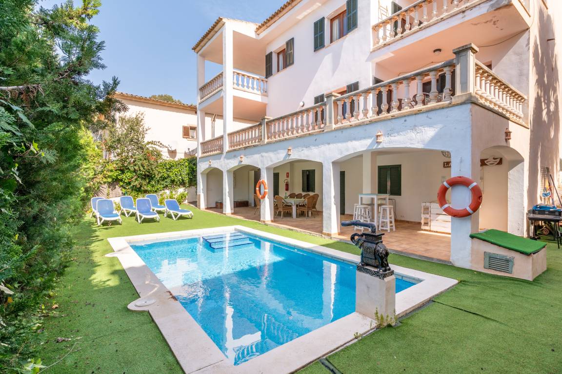 200 M² Casa ∙ 4 Habitaciones ∙ 8 Huéspedes - Cala Llombards