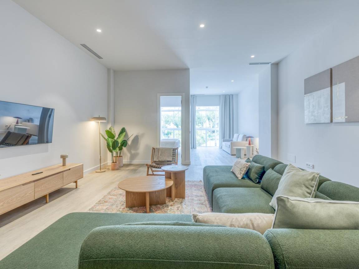 126 M² Appartement ∙ 2 Chambres ∙ 6 Personnes - Estepona