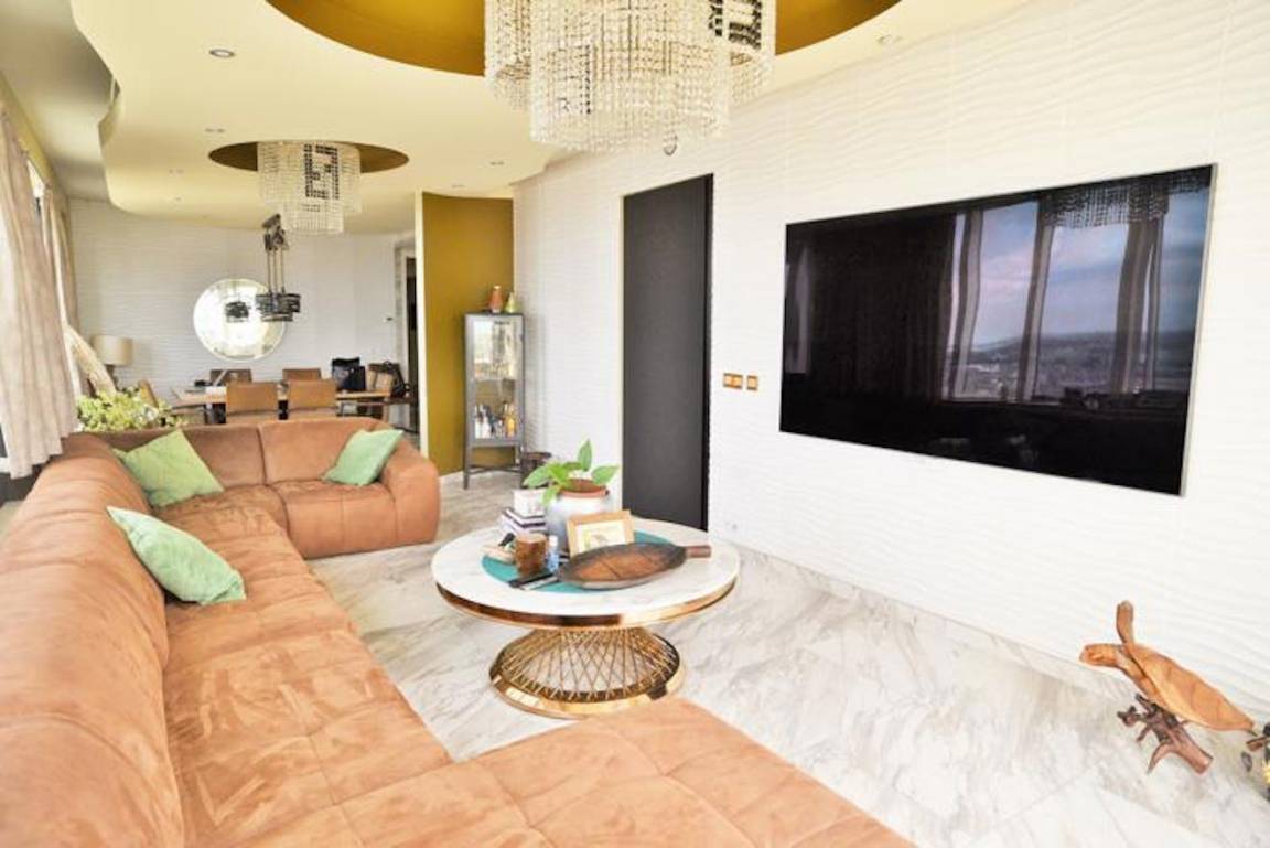 200 M² Apartamento ∙ 2 Habitaciones ∙ 4 Huéspedes - Bruselas