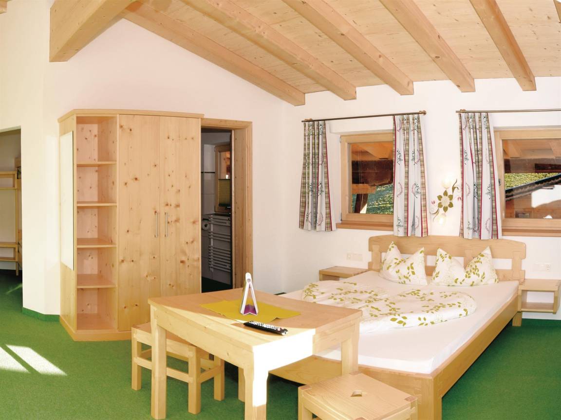 29 M² Hotel ∙ 1 Bedroom ∙ 2 Guests - Wörgl