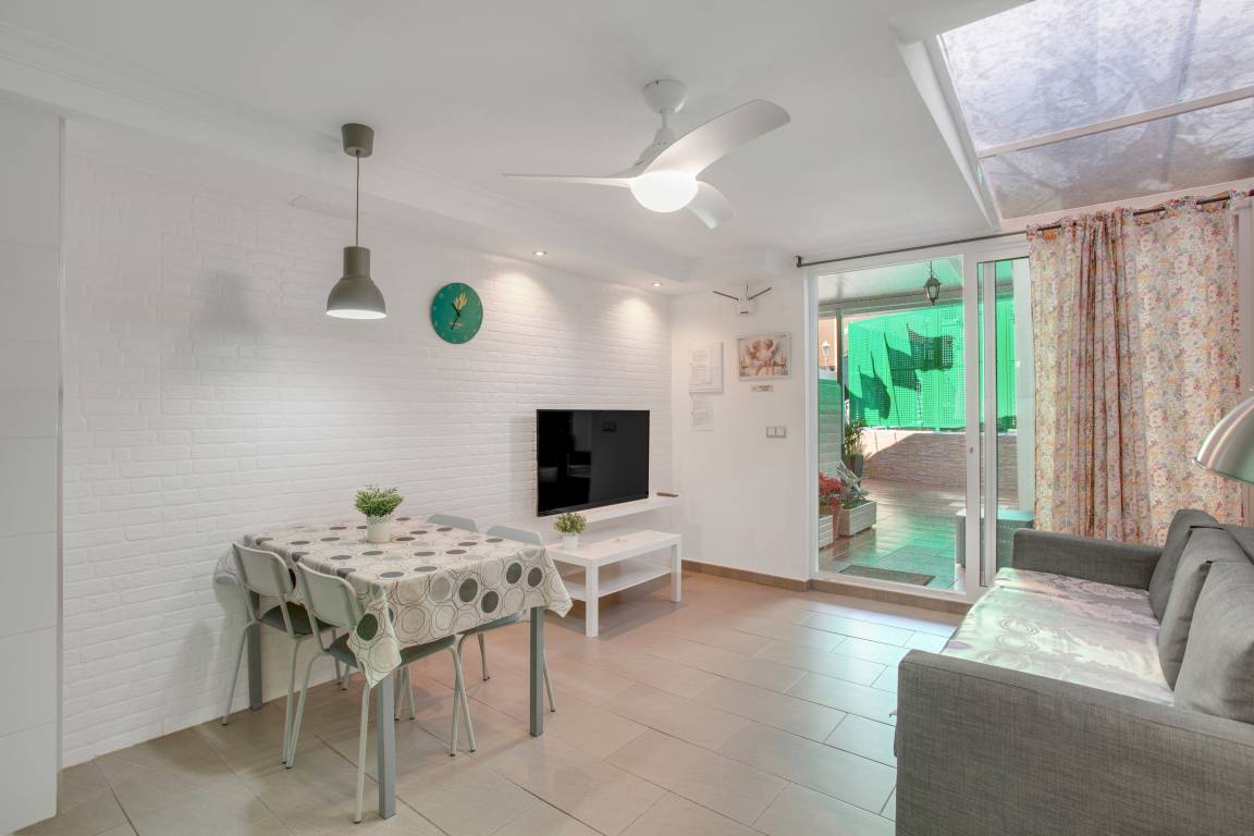 60 M² Apartamento ∙ 2 Habitaciones ∙ 4 Huéspedes - Maspalomas