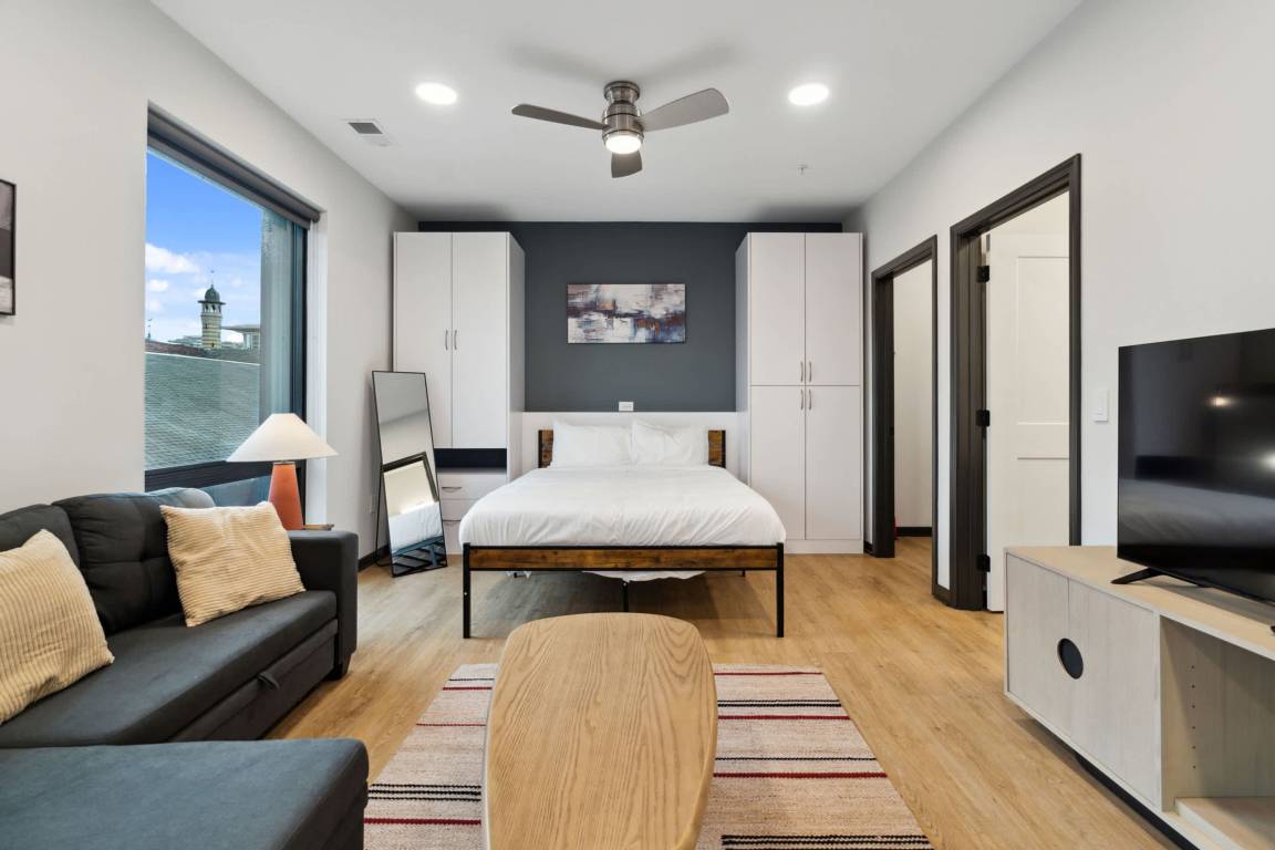 Apartment ∙ 3 Guests - Christian Park Indianapolis