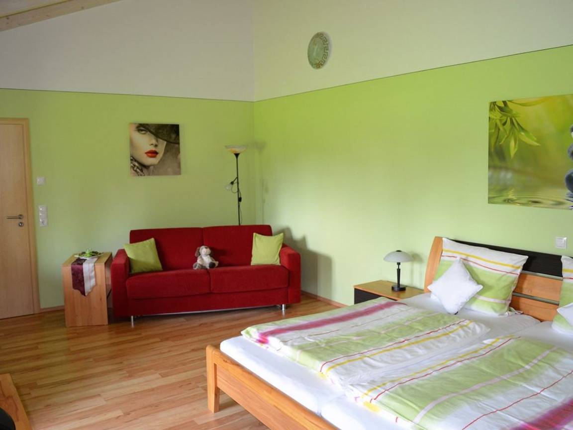 Ferienwohnung ∙ 1 Schlafzimmer ∙ 3 Gäste - Osterhofen