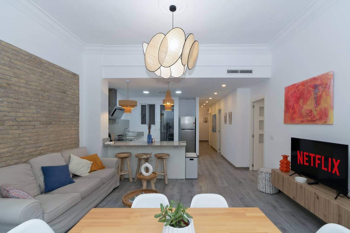 Apartment ∙ 3 Bedrooms ∙ 6 Guests - Valencia