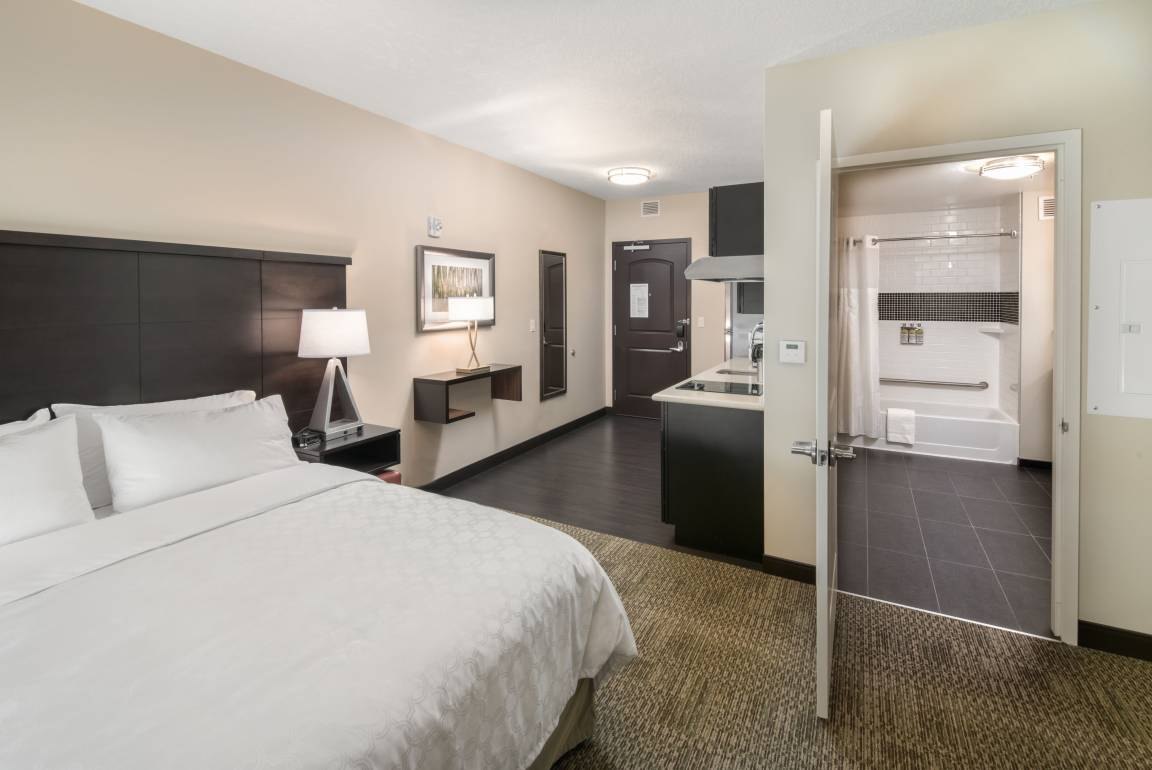 Hôtel ∙ 1 Chambre ∙ 2 Personnes - Saskatoon