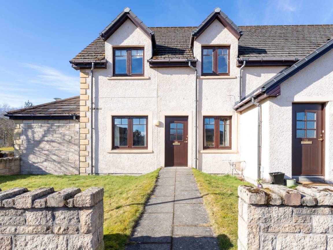 64 M² Apartment ∙ 2 Bedrooms ∙ 4 Guests - Aviemore