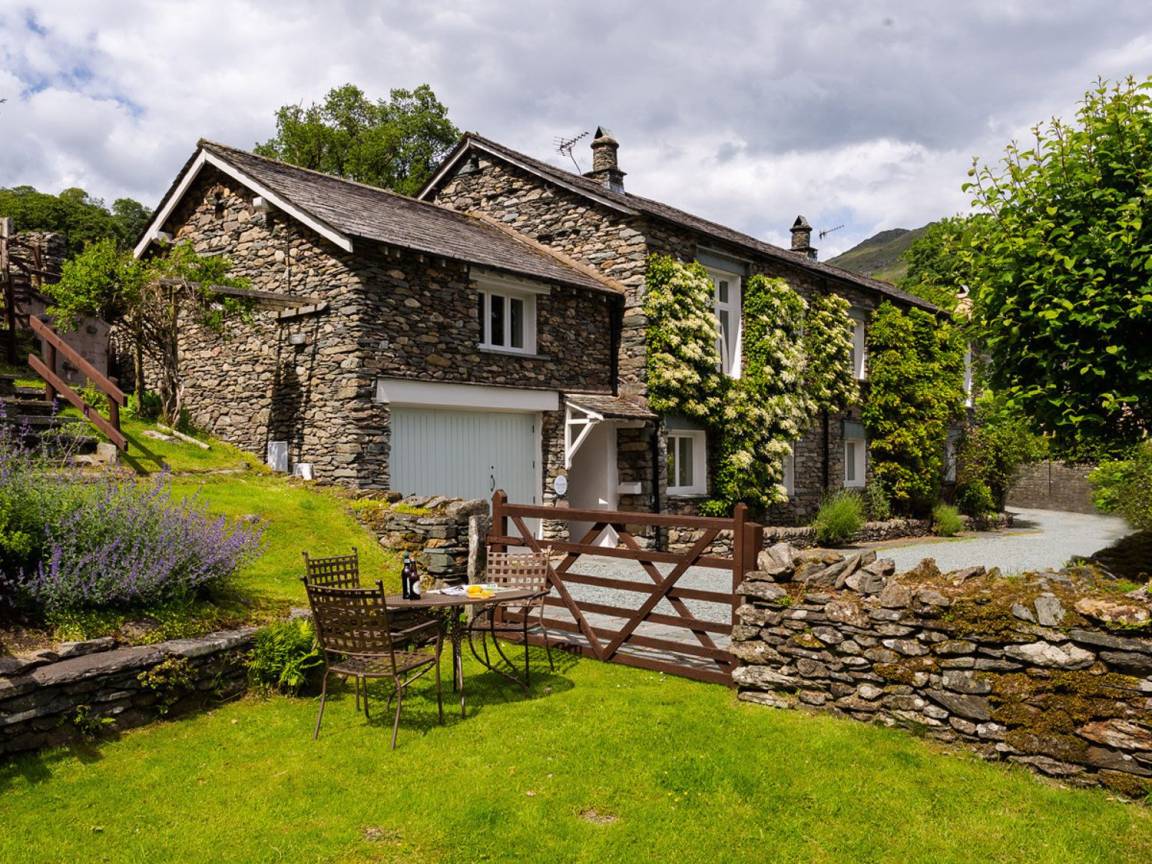 Cottage ∙ 5 Bedrooms ∙ 10 Guests - Ambleside