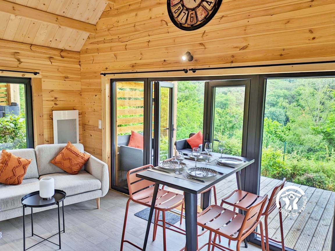 39 M² Cottage ∙ 2 Bedrooms ∙ 4 Guests - Mayenne