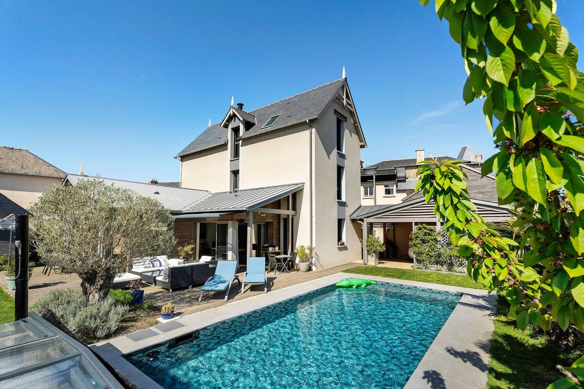 200 M² Maison De Vacances ∙ 5 Chambres ∙ 10 Personnes - Saint-Lunaire