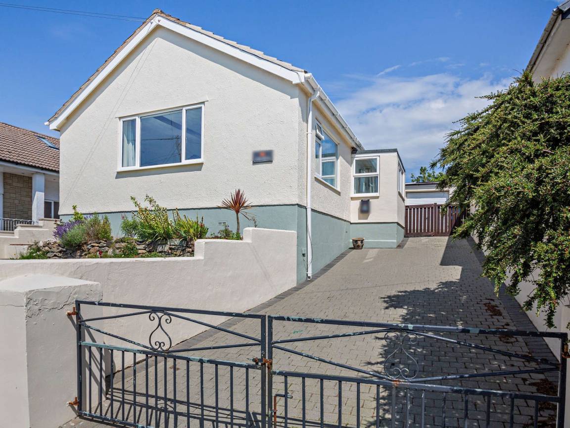 Cottage ∙ 2 Bedrooms ∙ 4 Guests - Holyhead