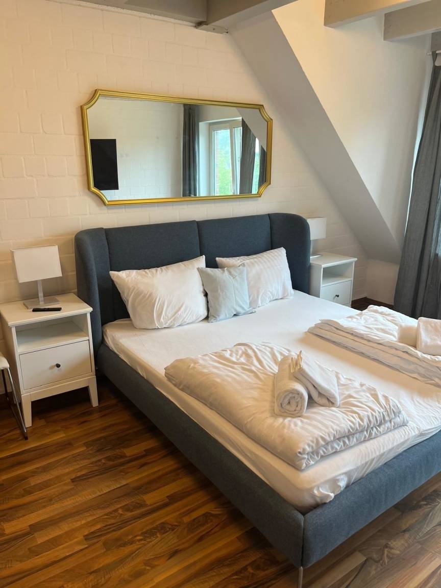 100 M² Ferienwohnung ∙ 2 Schlafzimmer ∙ 4 Gäste - Mölln