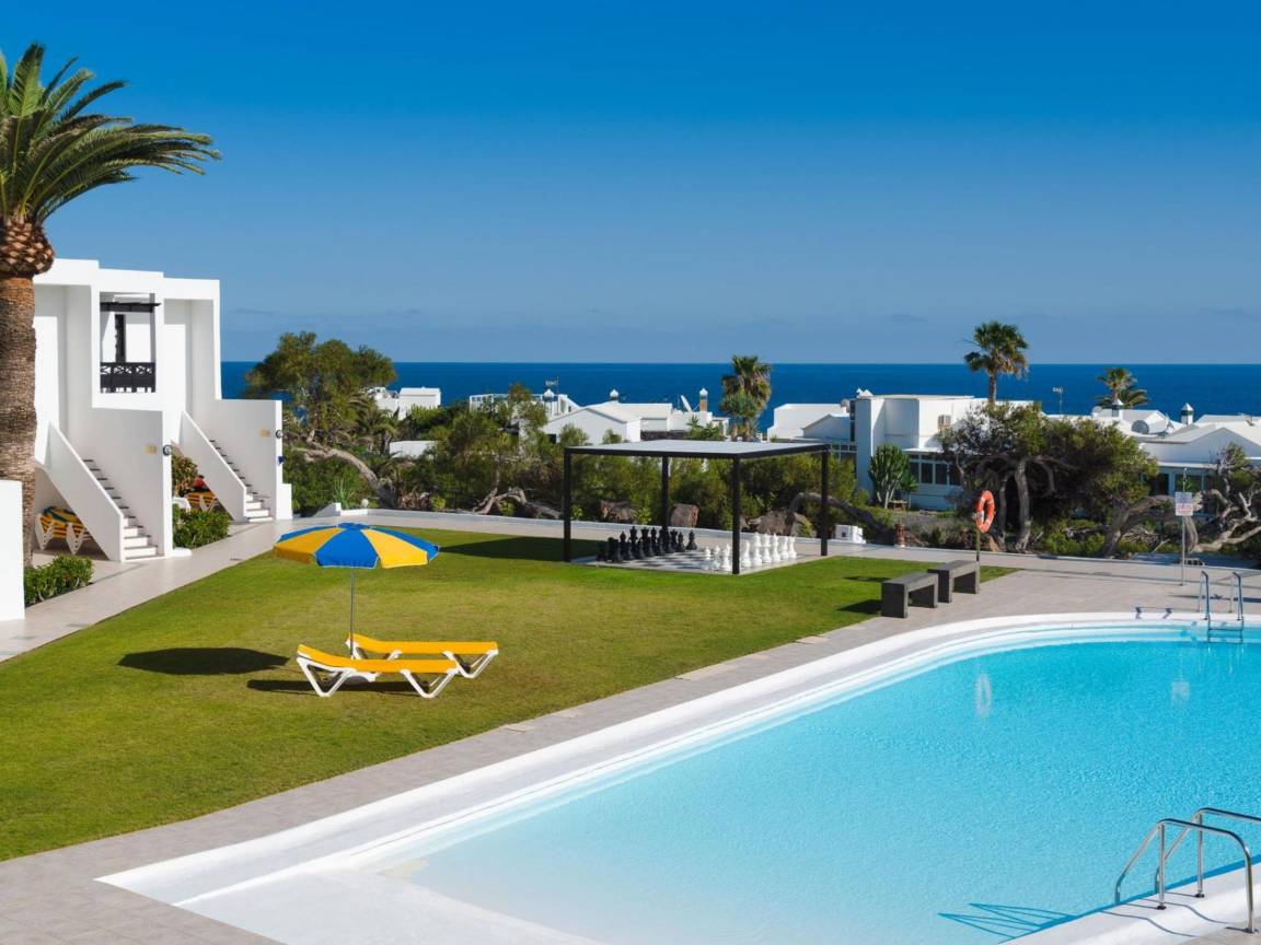 65 M² Apartment ∙ 2 Bedrooms ∙ 4 Guests - Costa Teguise
