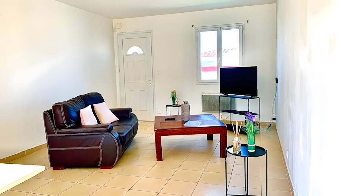 78 M² Maison De Vacances ∙ 2 Chambres ∙ 4 Personnes - Saujon