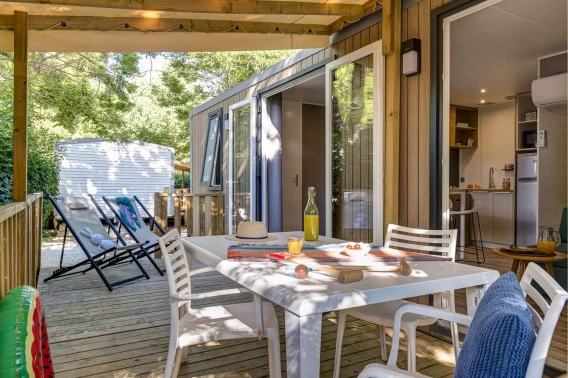 28 M² Camping ∙ 2 Chambres ∙ 4 Personnes - Les Issambres