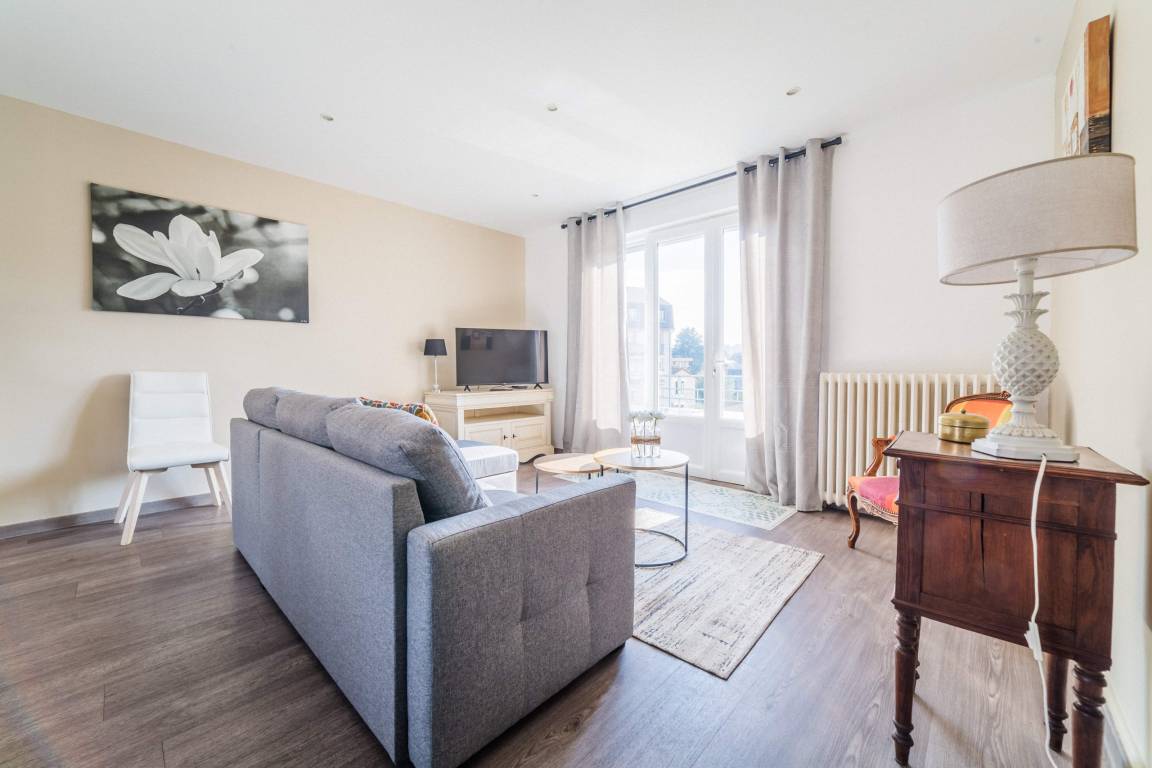 87 M² Appartement ∙ 2 Chambres ∙ 4 Personnes - Brive-la-Gaillarde