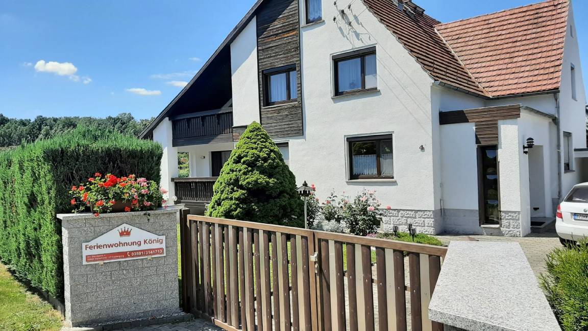 81 M² Apartment ∙ 4 Guests - Bautzen
