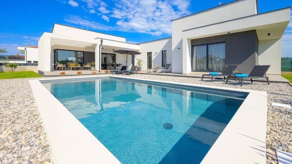 350 M² Villa ∙ 6 Schlafzimmer ∙ 12 Gäste - Ohridsee