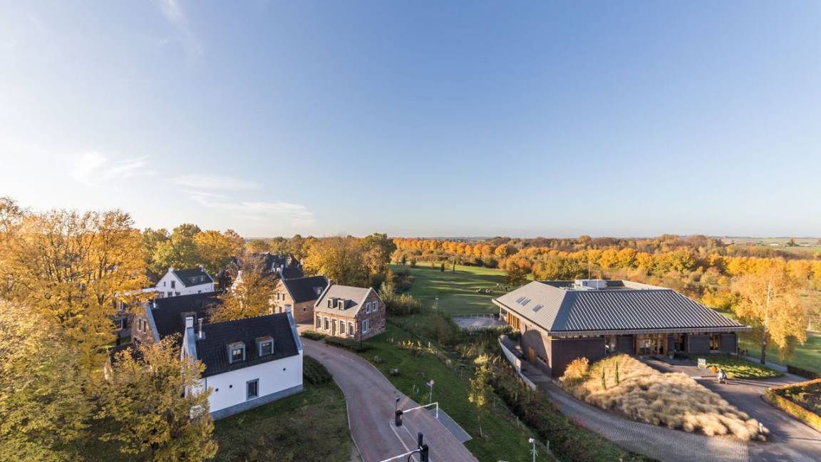 80 M² Apartamento ∙ 2 Habitaciones ∙ 4 Huéspedes - Maastricht