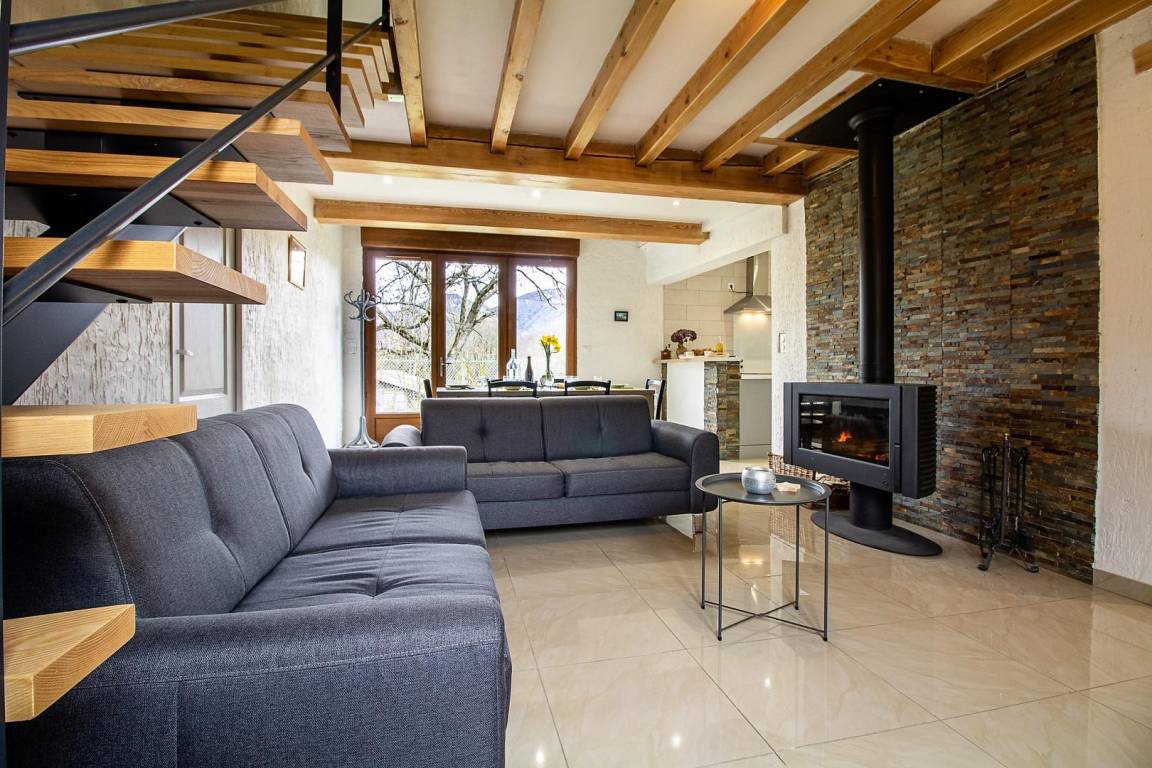 120 M² Gîte ∙ 4 Bedrooms ∙ 8 Guests - Pyrenees