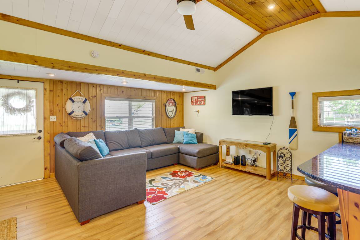 66 M² Cottage ∙ 2 Bedrooms ∙ 6 Guests - Ohio