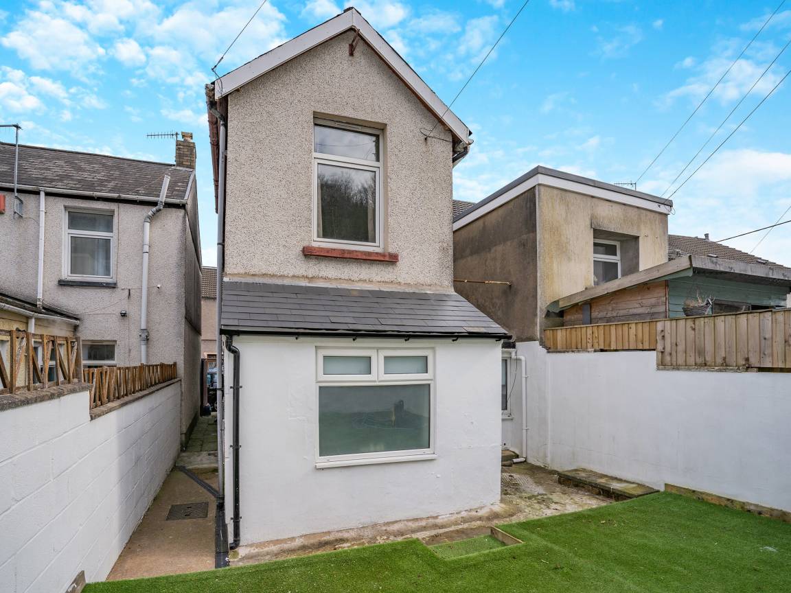 Cottage ∙ 4 Bedrooms ∙ 8 Guests - South Wales