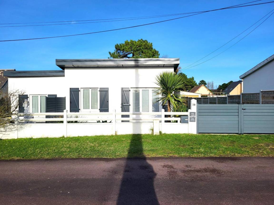 100 M² Maison De Vacances ∙ 3 Chambres ∙ 6 Personnes - Doville