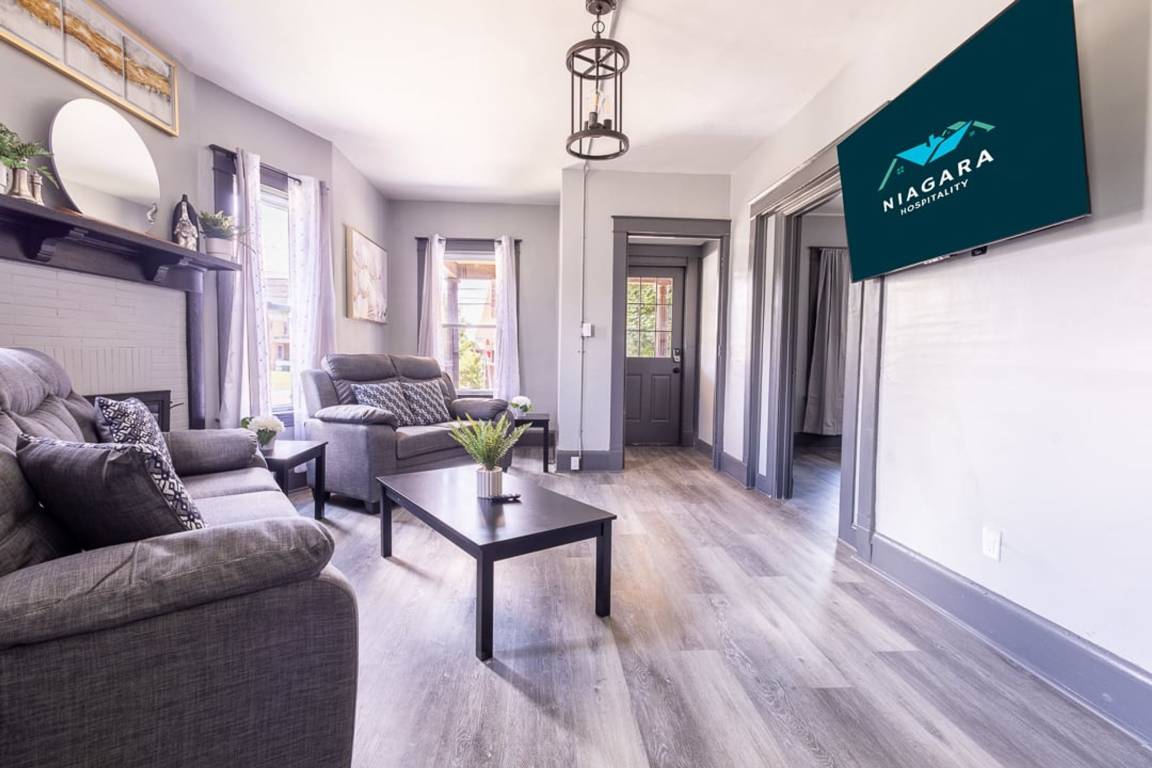 Apartamento ∙ 6 Habitaciones ∙ 12 Huéspedes - Niagara Falls