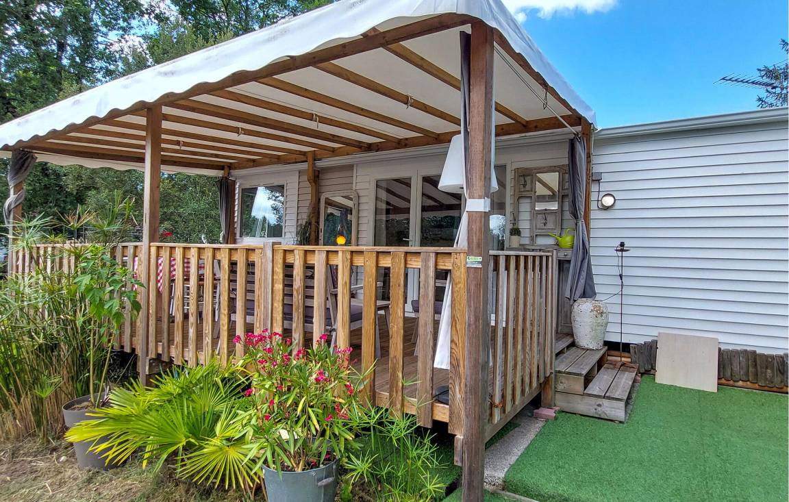 30 M² Camping ∙ 2 Chambres ∙ 4 Personnes - Saint-Paul-lès-Dax