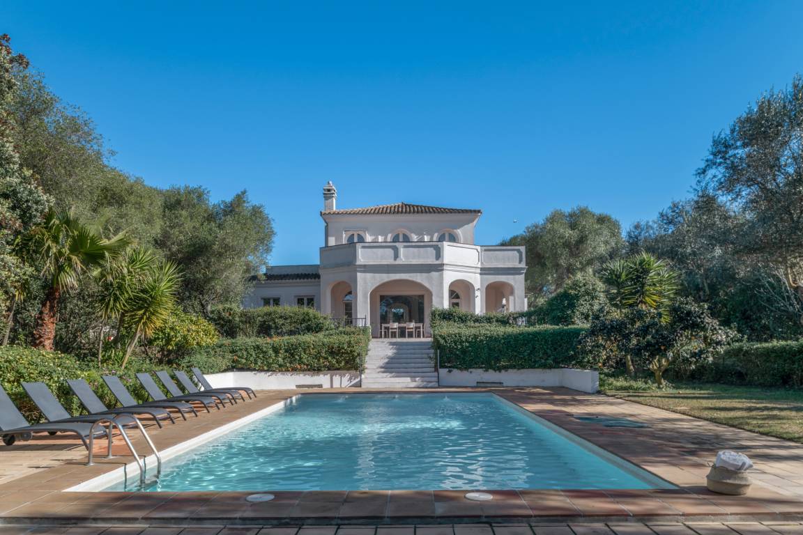 354 M² Villa ∙ 5 Habitaciones ∙ 12 Huéspedes - Benalup-Casas Viejas