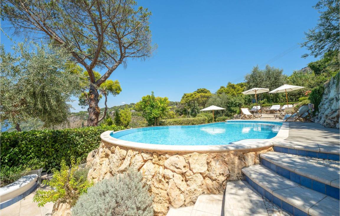 350 M² House ∙ 6 Bedrooms ∙ 11 Guests - Capri (island)