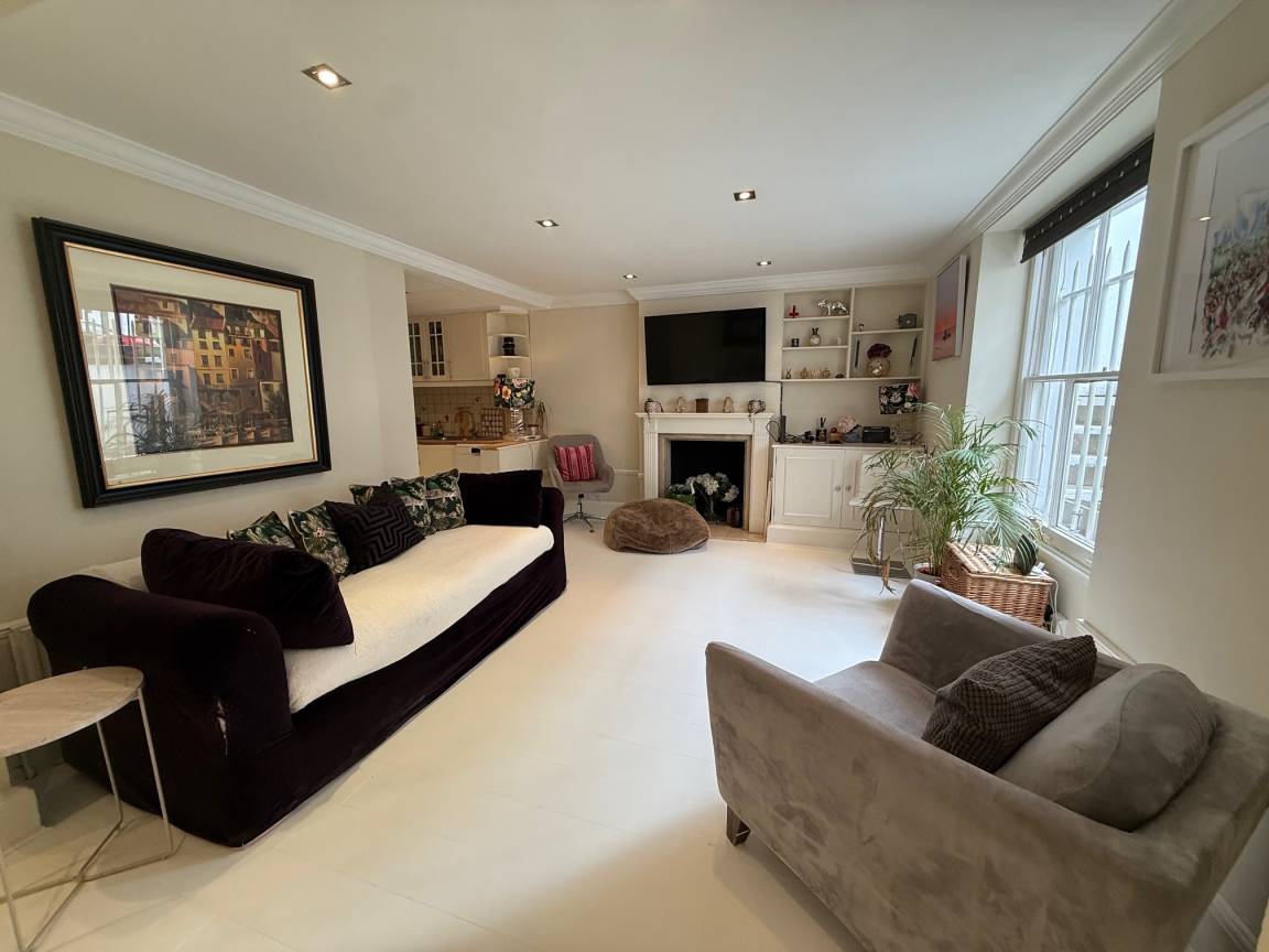80 M² Apartment ∙ 2 Bedrooms ∙ 5 Guests - Chelsea
