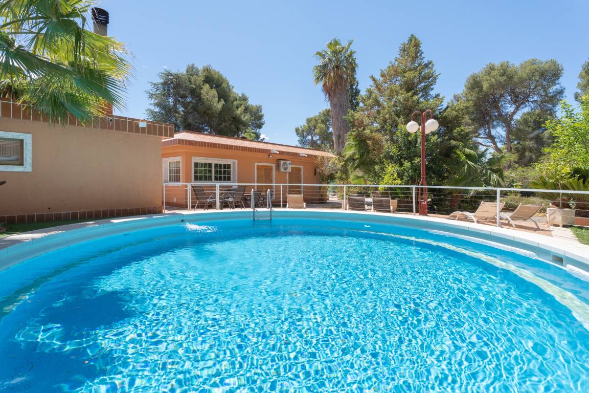 276 M² House ∙ 5 Bedrooms ∙ 20 Guests - Bétera