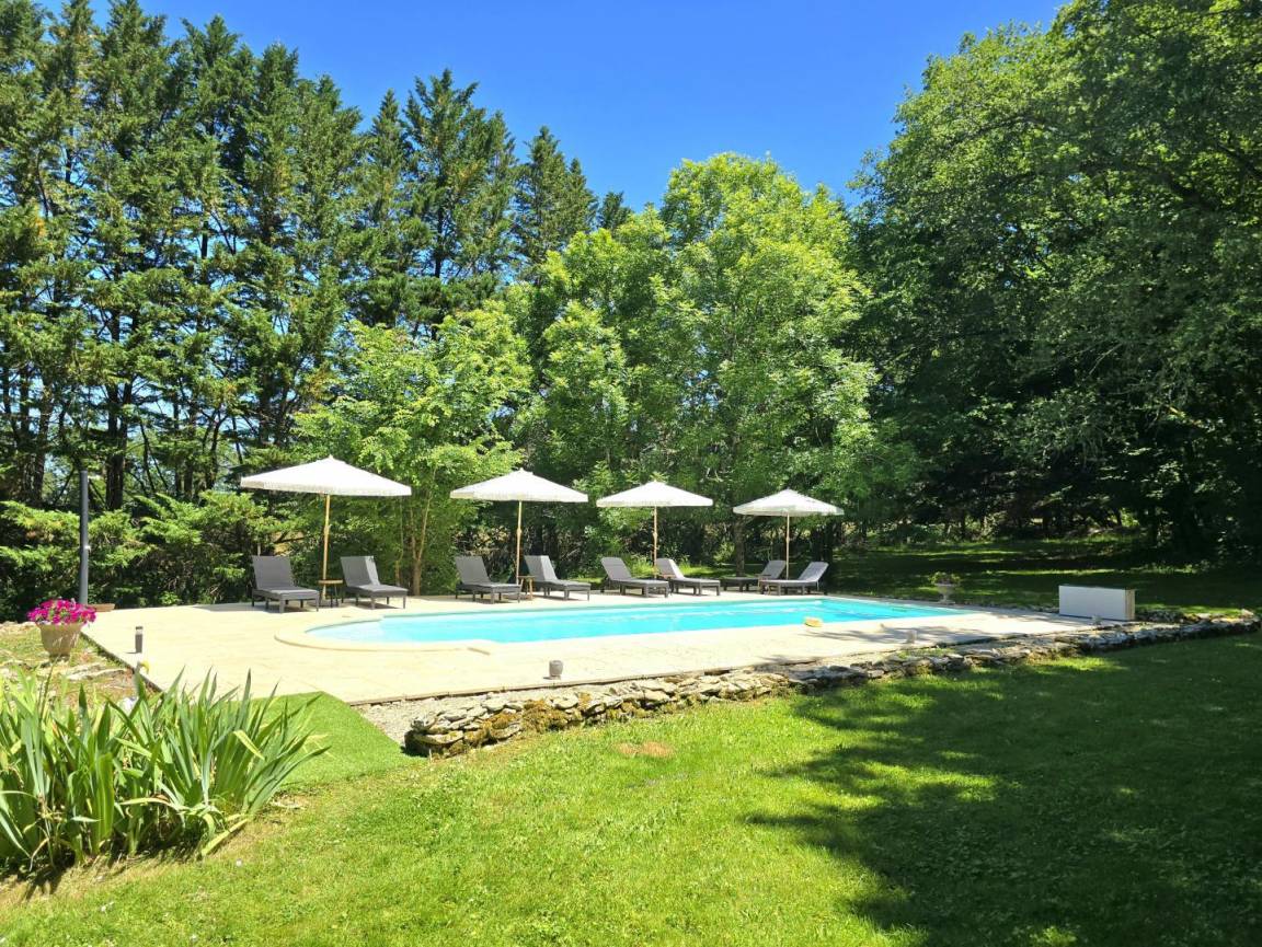 65 M² Gîte ∙ 1 Chambre ∙ 2 Personnes - Périgord