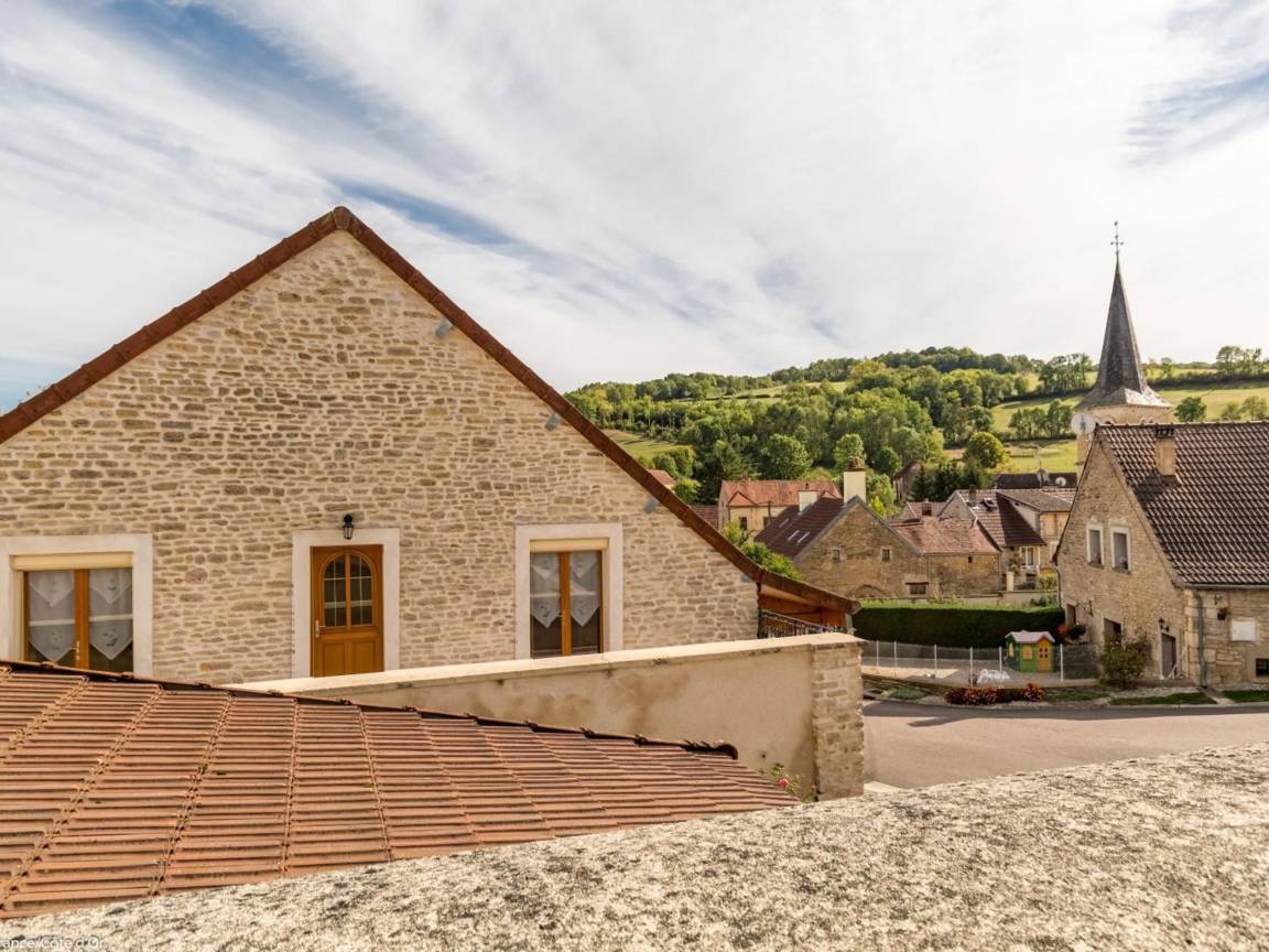 80 M² Cottage ∙ 2 Chambres ∙ 4 Personnes - Semur-en-Auxois
