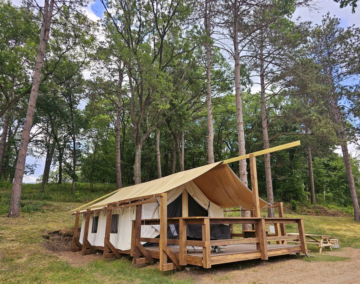 Camping ∙ 1 Chambre ∙ 6 Personnes - Wisconsin