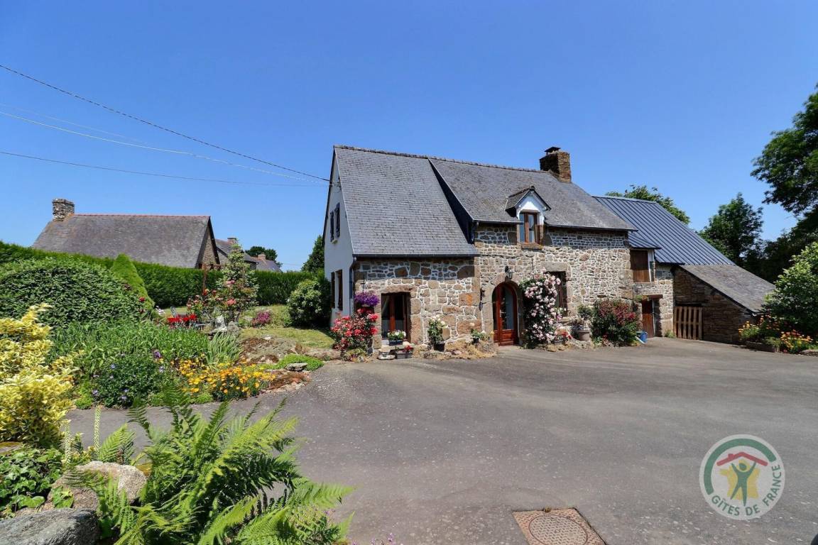 78 M² Gîte ∙ 2 Chambres ∙ 4 Personnes - Vessey