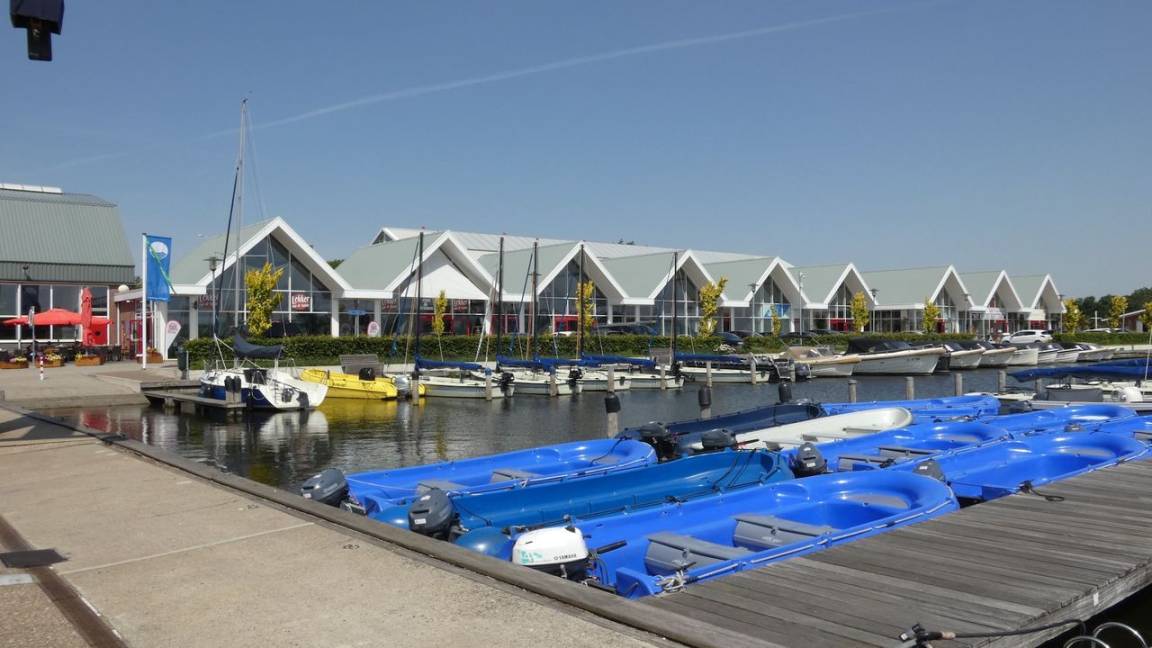 90 M² Ferienhaus ∙ 2 Schlafzimmer ∙ 4 Gäste - Beverwijk