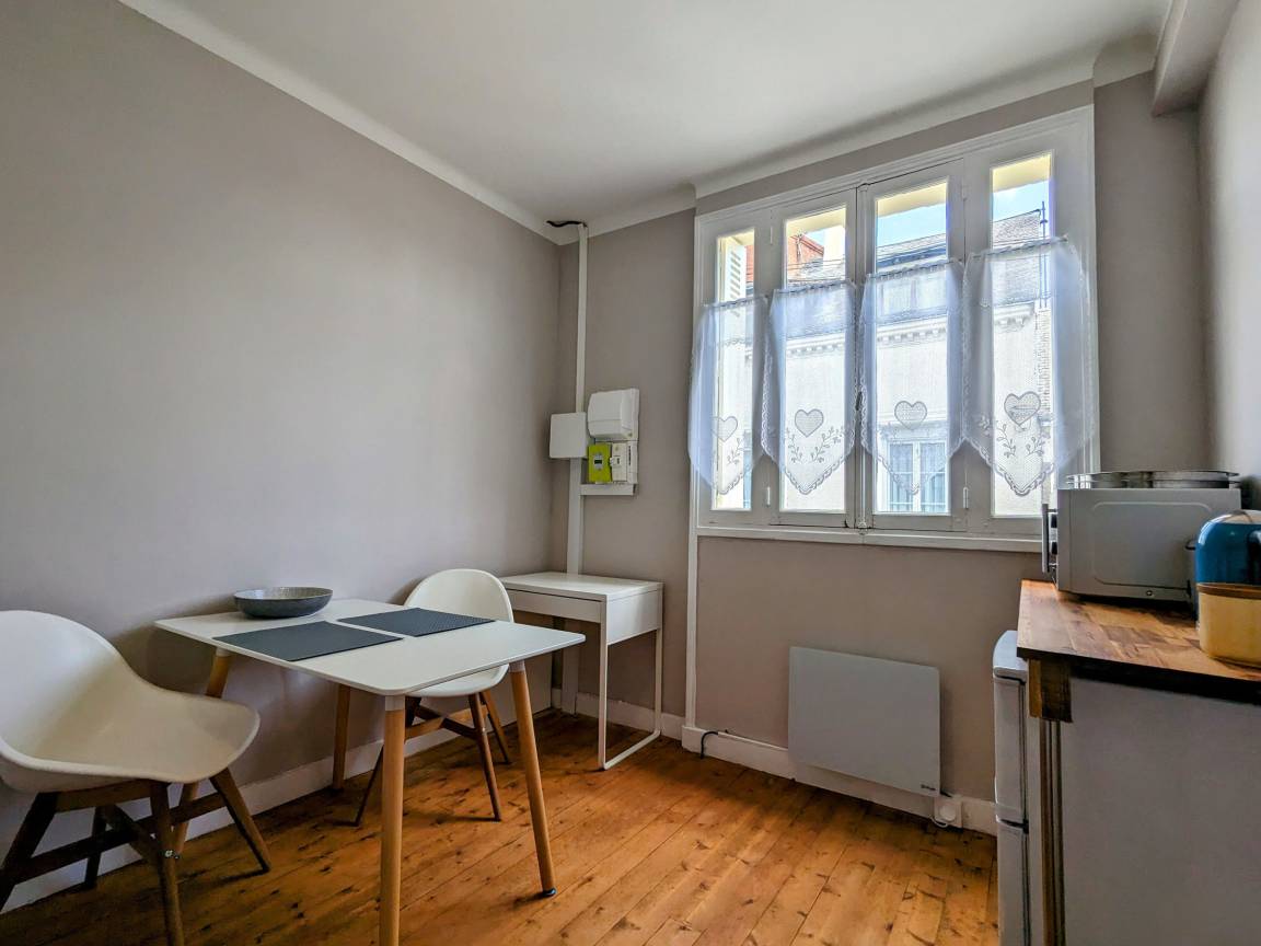 31 M² Appartement ∙ 1 Chambre ∙ 2 Personnes - Châtillon-sur-Indre