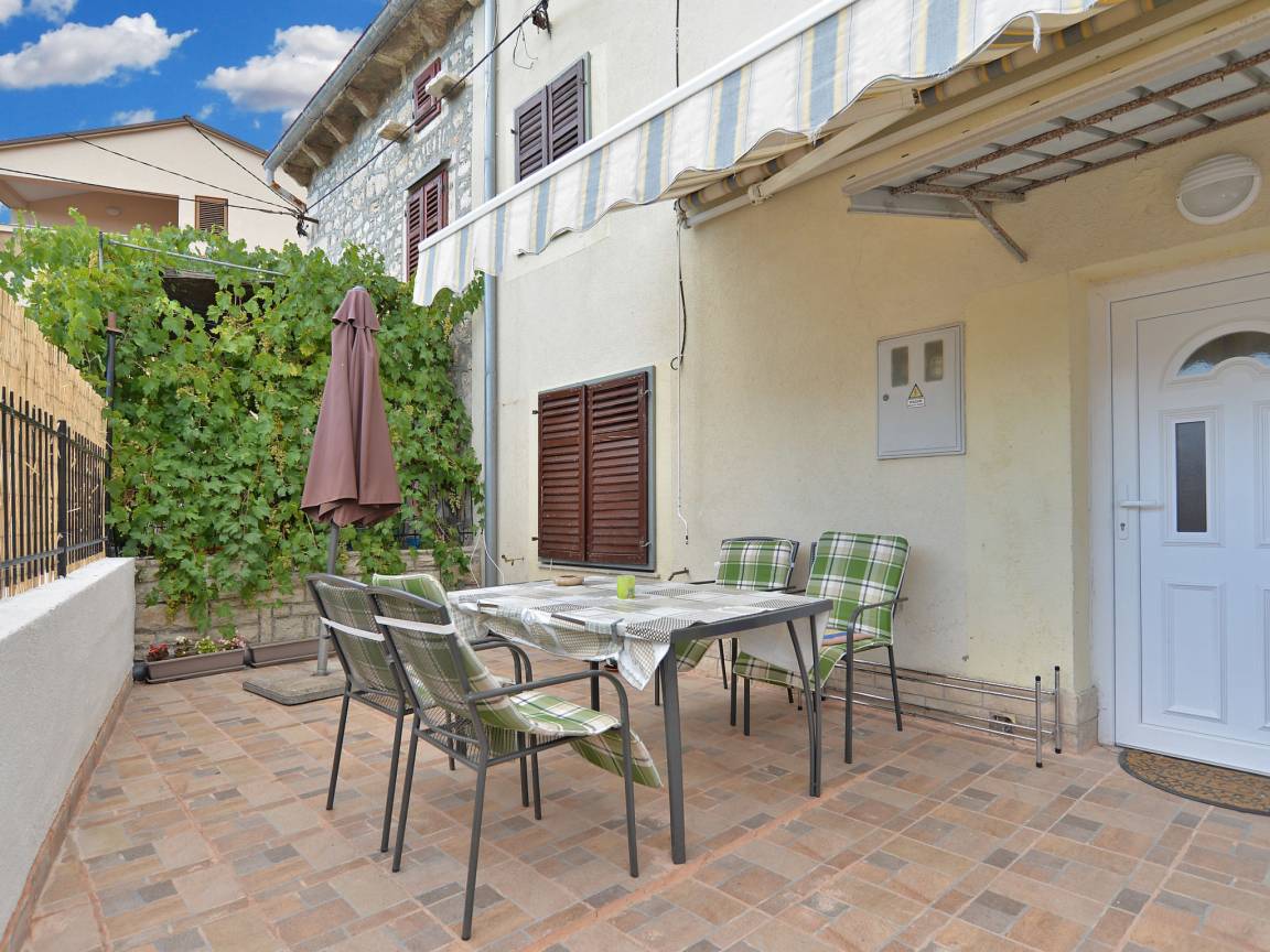 85 M² Huis ∙ 1 Slaapkamer ∙ 4 Gasten - Medulin