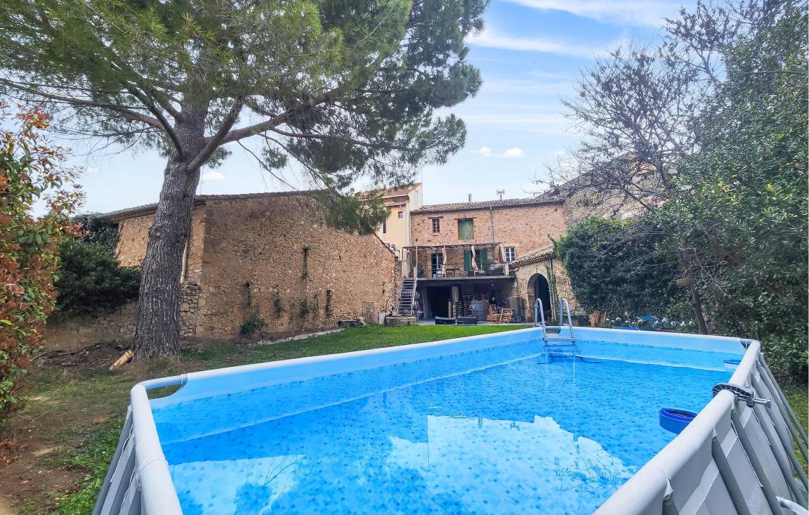 200 M² Maison De Vacances ∙ 4 Chambres ∙ 8 Personnes - Hérault