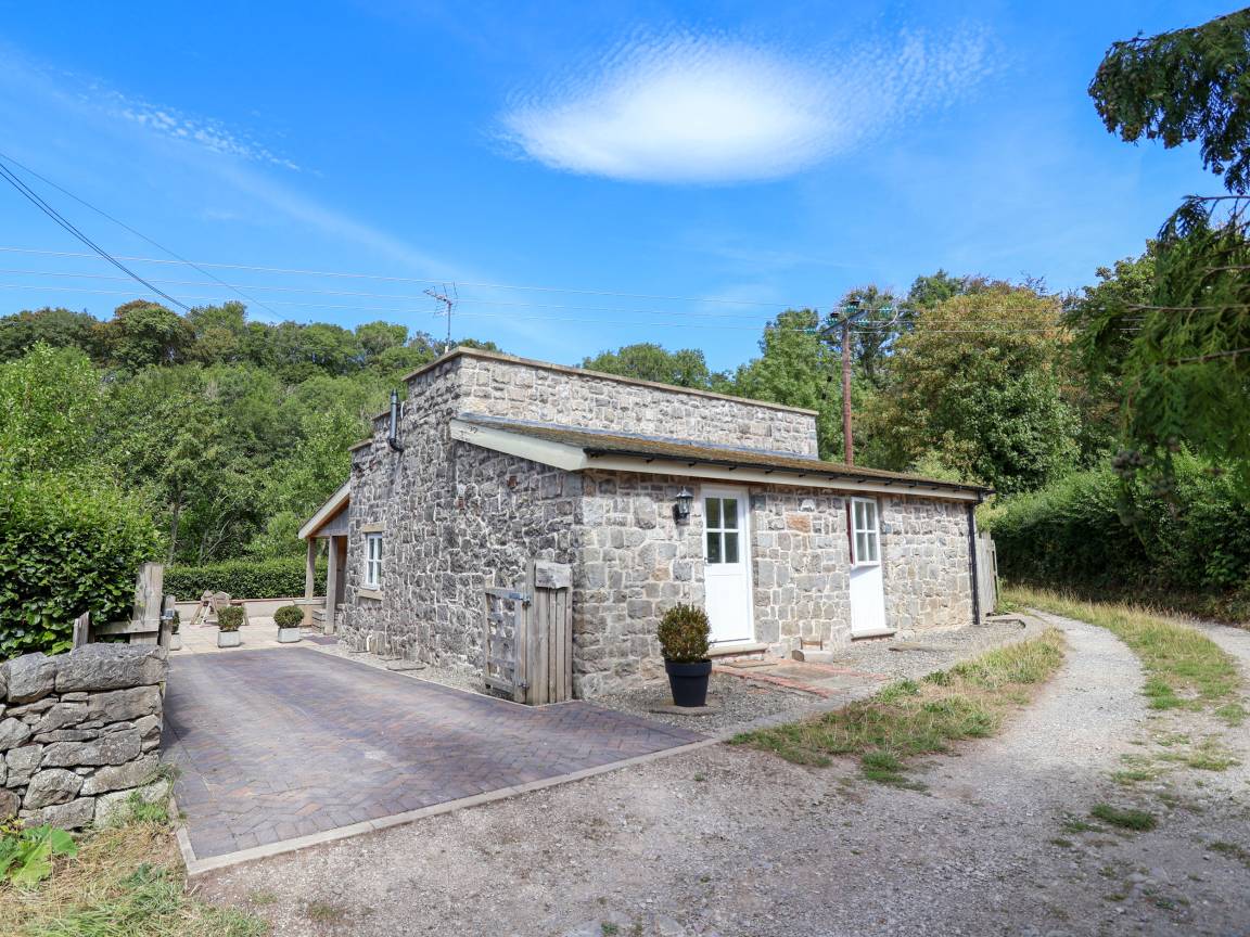 Cottage ∙ 2 Bedrooms ∙ 4 Guests - Prestatyn
