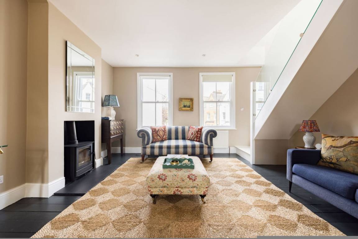 House ∙ 3 Bedrooms ∙ 6 Guests - London