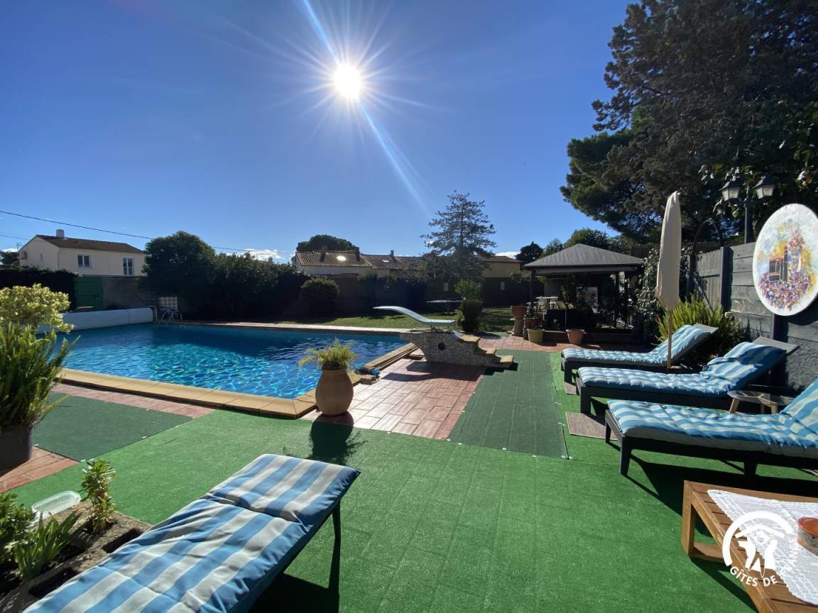 250 M² Gîte ∙ 5 Chambres ∙ 10 Personnes - Perpignan