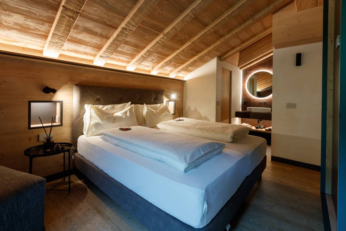 100 M² Chalet ∙ 2 Schlafzimmer ∙ 4 Gäste - Livigno